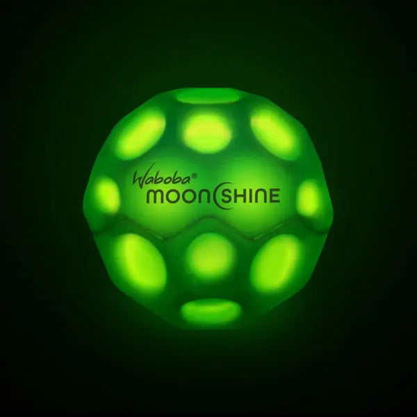 MOON BALL® MOONSHINE 2.0 - ЗЕЛЕН от Waboba в Sunday Habit